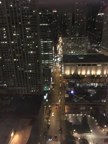 Book Trump International Hotel & Tower Chicago, Chicago from $276/night ...