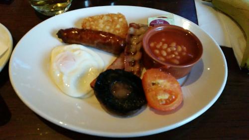 Book The Wellington Hotel, London, United Kingdom - Hotels.com