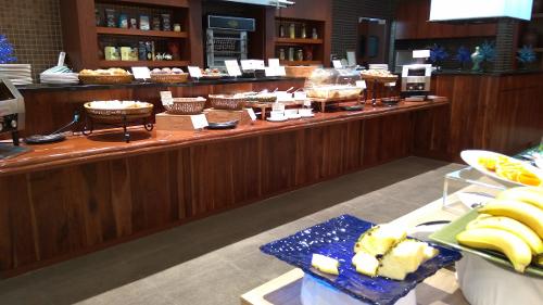 Book Okinawa NaHaNa Hotel & Spa, Naha, Japan - Hotels.com